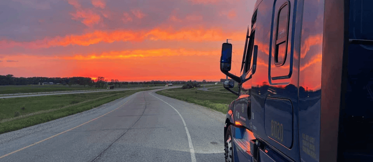 4 Ways Daylight Saving Time Impacts Professional Truck Drivers