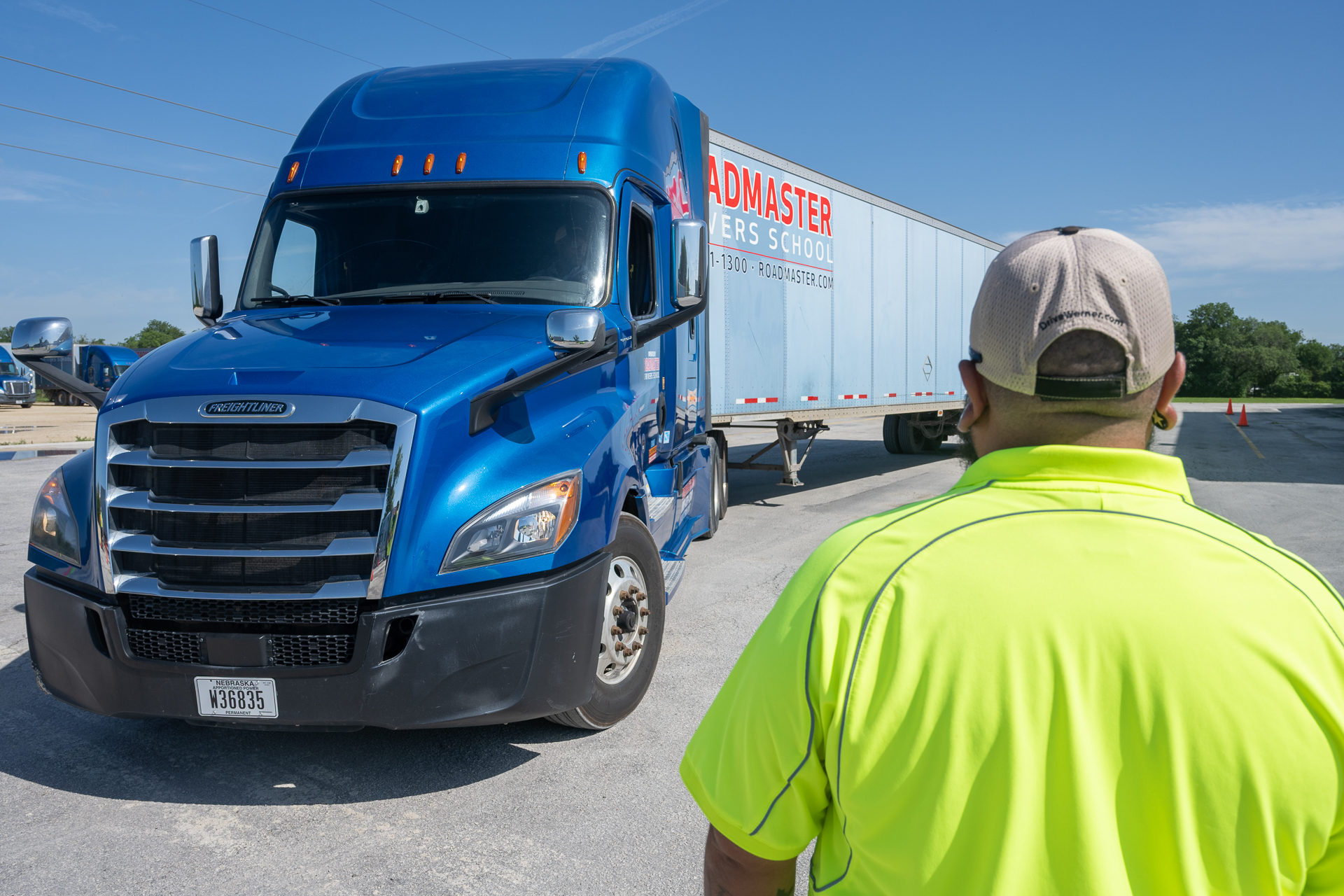 CDL License: 4 Essential Questions And Learn About The Benefits